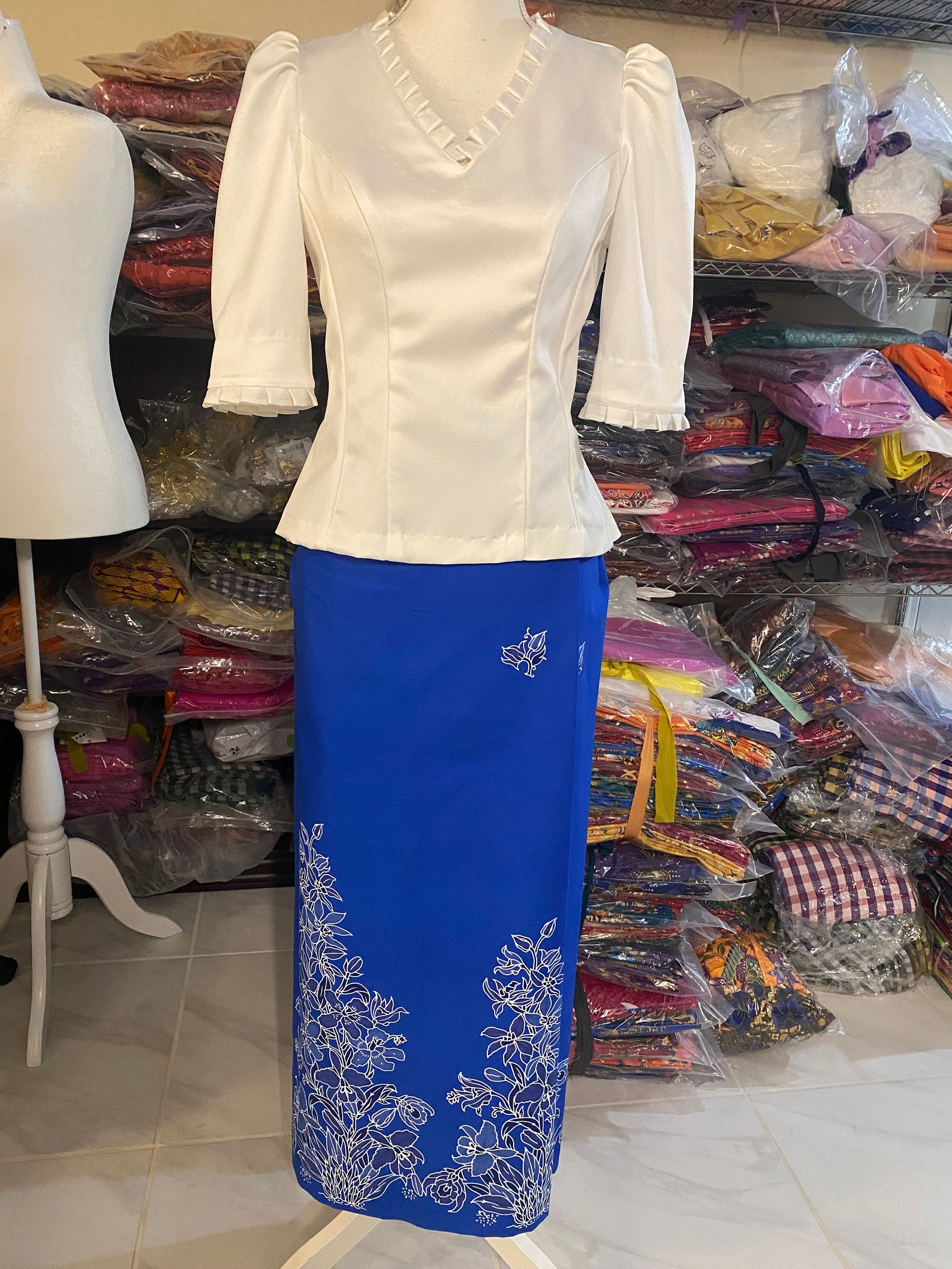 Cambodian Traditional Outfit Sarong Skirt N Top Size M , Bust 36 Inches ...