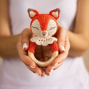 Lucy Fox CROCHET PATTERN, Baby Rattle Crochet Pattern, Crochet Fox ...