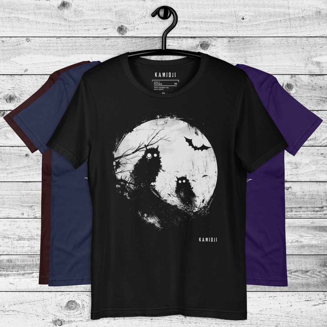 Creepy Owl Tshirt, Weirdcore Lofi Horror Shirt With Moon and Bats ...