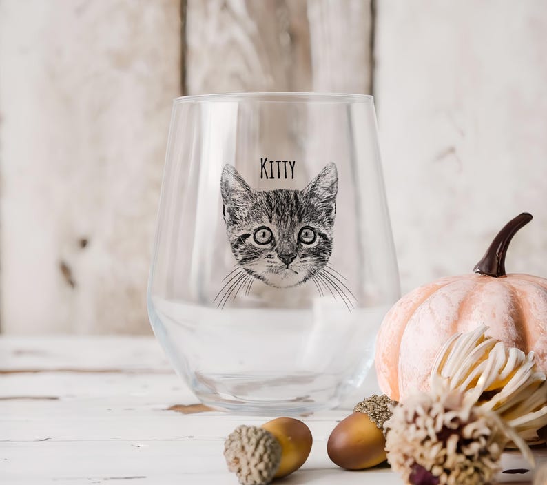 Personalized Pet Portrait Wine Glass, Custom Gift for Pet Lovers ...