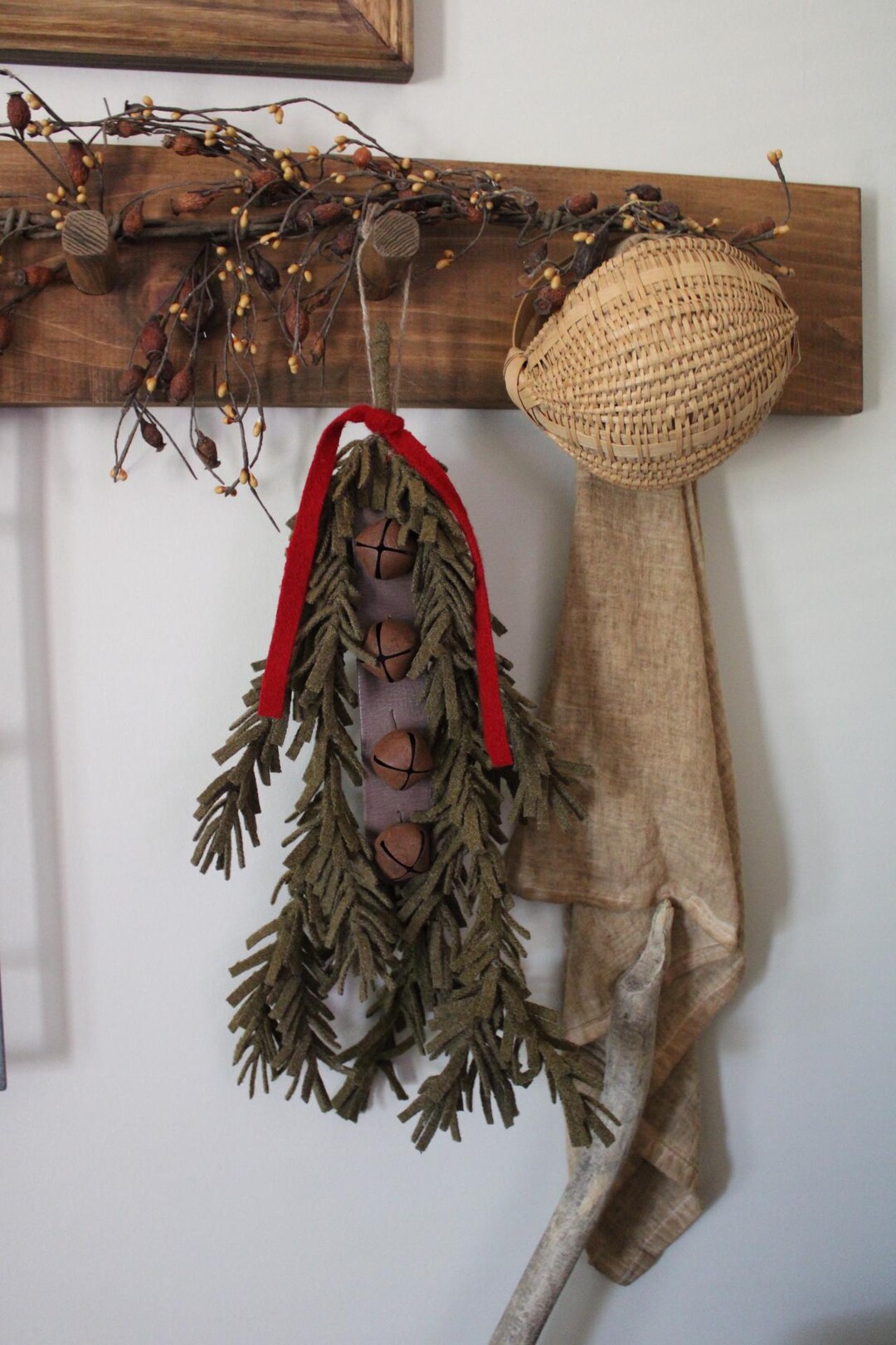 Wool Feather Swag With Rusty Bells/ Prim Swag/ Indoors Only/ Handmade ...