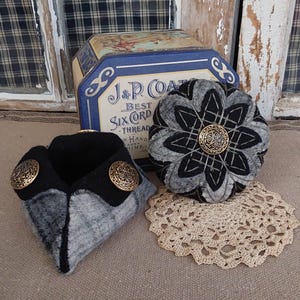 Pin Keep and Snippet Bowl Set/ Upcycled Wool/ Crushed Walnut Shells ...