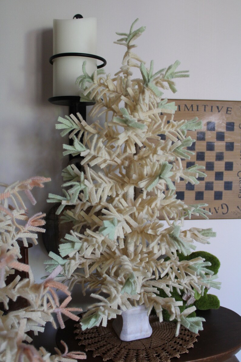 Wool Feather Tree/ Upcycled Wool Blanket/ Cream With Green Tips ...