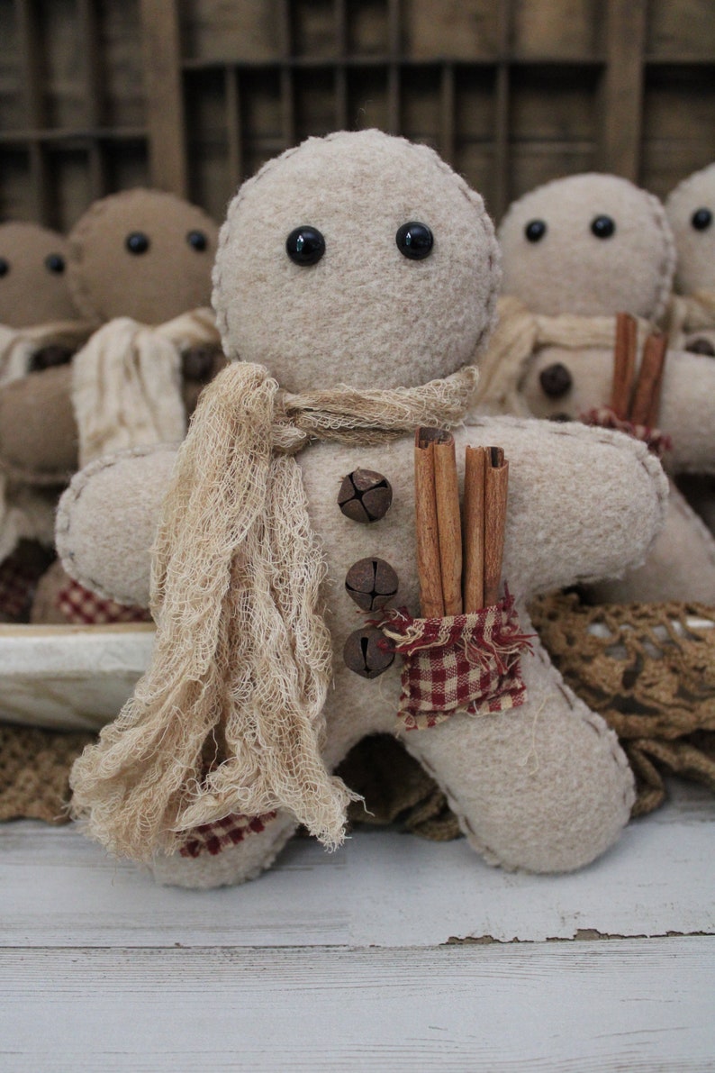 Gingerbread Man/ Pillow Tuck/ Bowl Filler/ Upcycled Wool Coat/ - Etsy