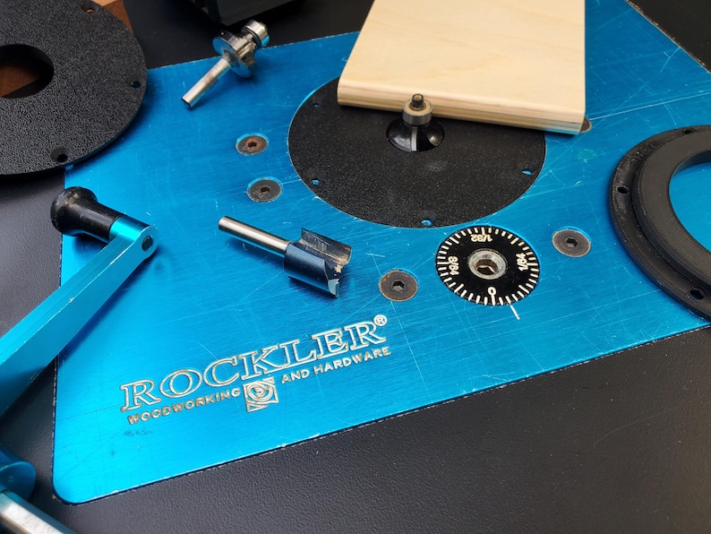 4-3/8" Dia. Rockler Router Plate/lift Insert Ring Set With Caddy ...
