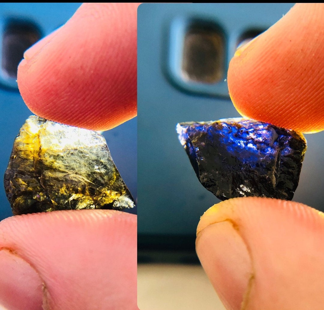 Raw Iolite Crystal/rough Iolite/colour Changing Iolite/iolite Stone ...