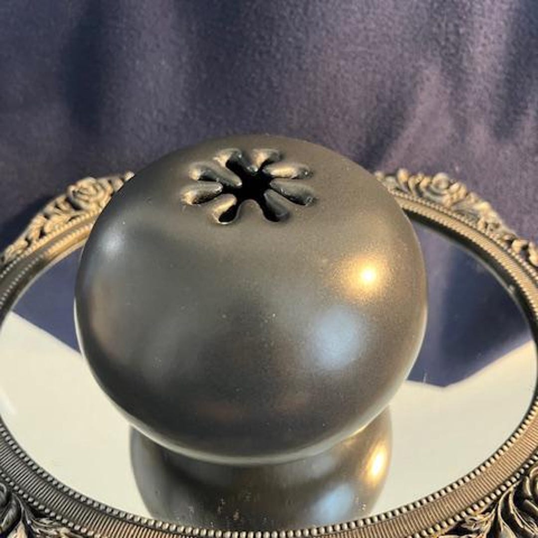 Vintage Bennington Pottery Matte Black Spark Vase David Gil Mold #1994 ...