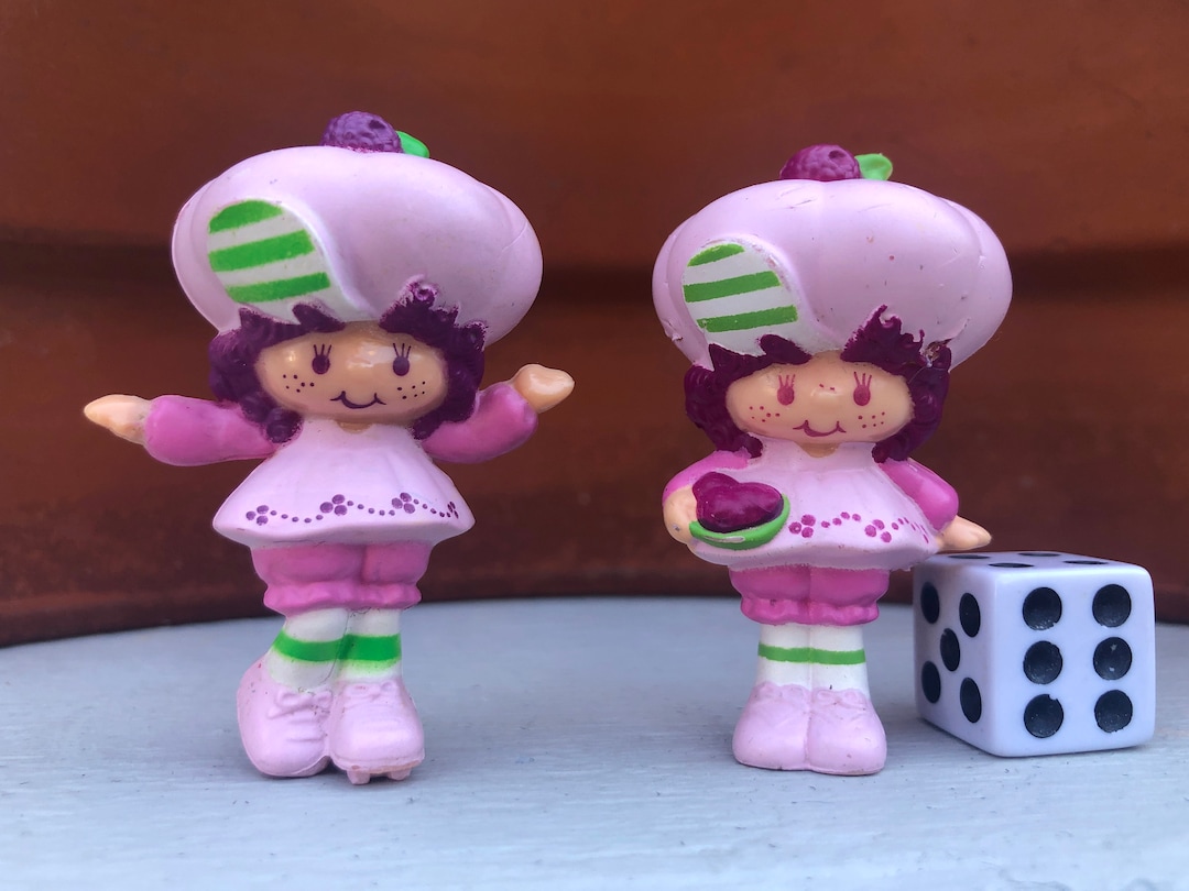 Vintage Miniatures Strawberry Buddy Figurines Raspberry Tart on Roller ...