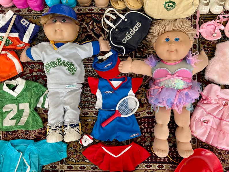 Vintage Cabbage Patch Kids Boy and Girl + Clothes + Accessories - Large ...