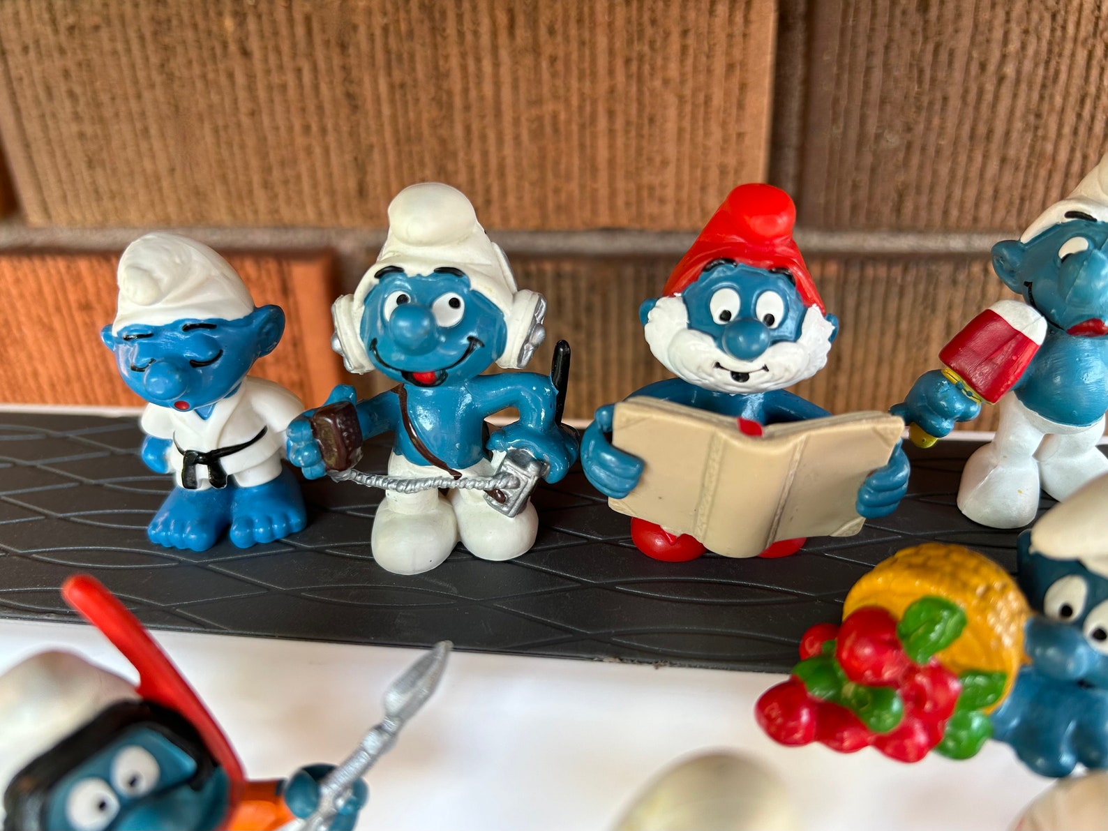 Vintage Lot of 9 Smurfs From the 70s, 80s and 90s | Lot of 9 Peyo ...