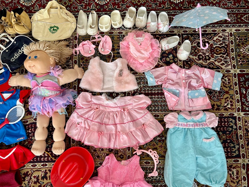 Vintage Cabbage Patch Kids Boy and Girl Clothes Accessories Big Lot of ...