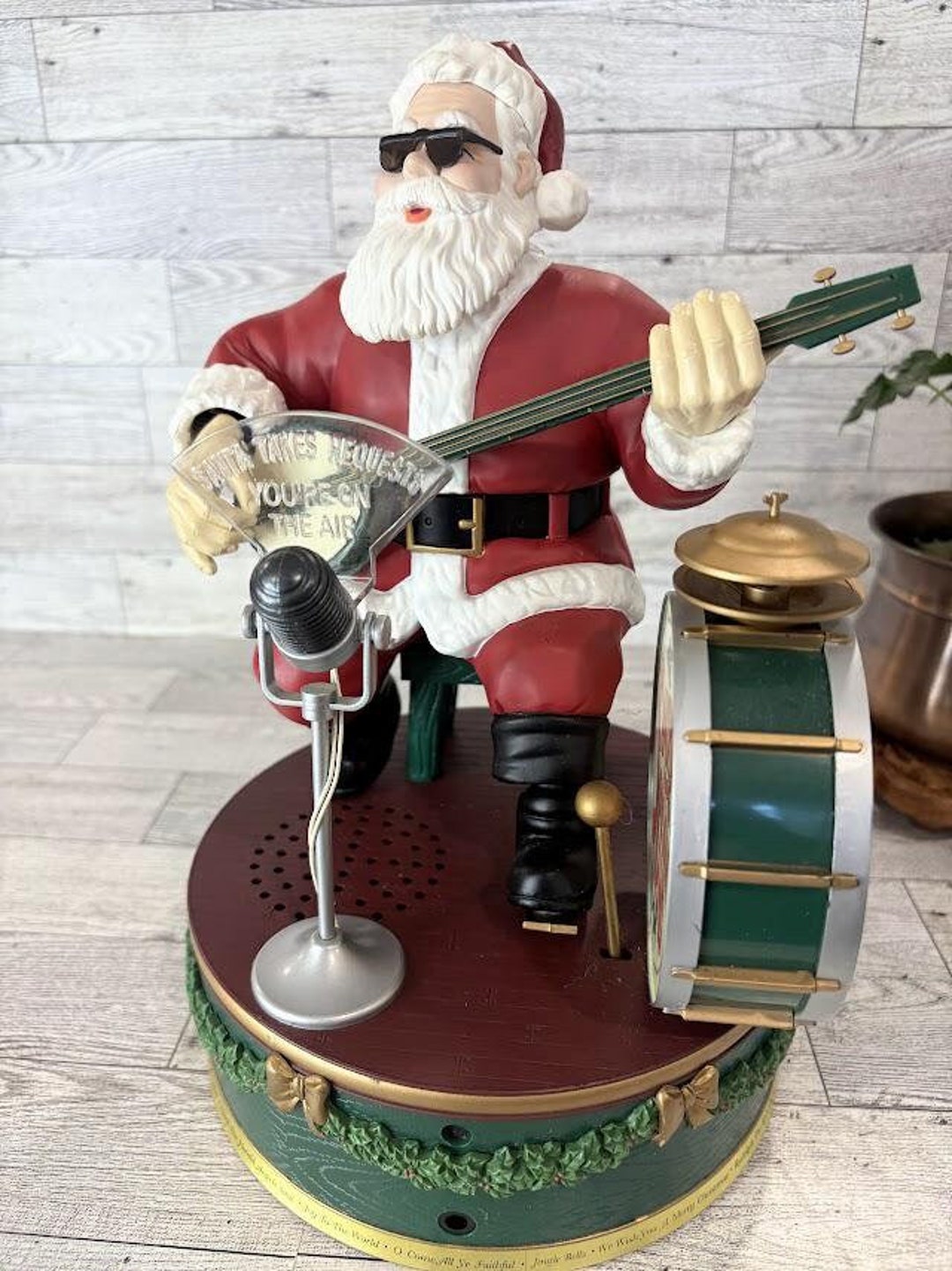 Vintage Mr. Christmas Santa Takes Requests - Animated Singing Santa ...