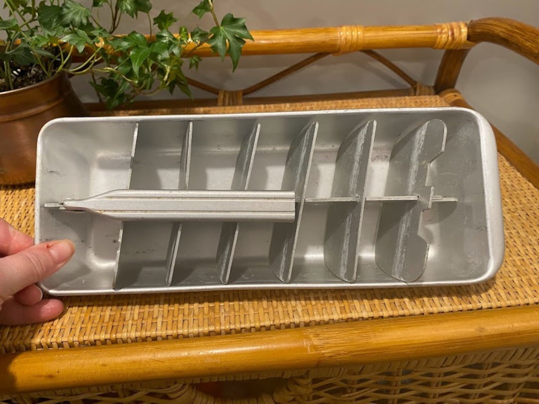 Vintage Aluminum Ice Cube Tray - Free Shipping - Etsy