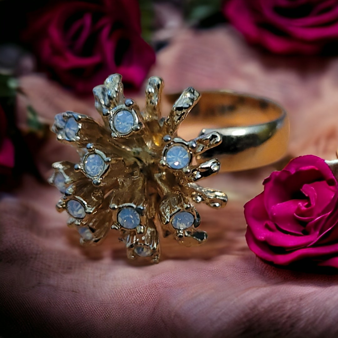 Sarah Covington Gold-tone and Rhinestone Cocktail Ring - Etsy