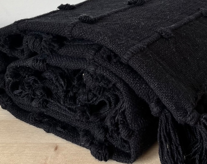 PREM Black Throw Black Masculine Throw Loops Hand Loom Chunky Woven ...