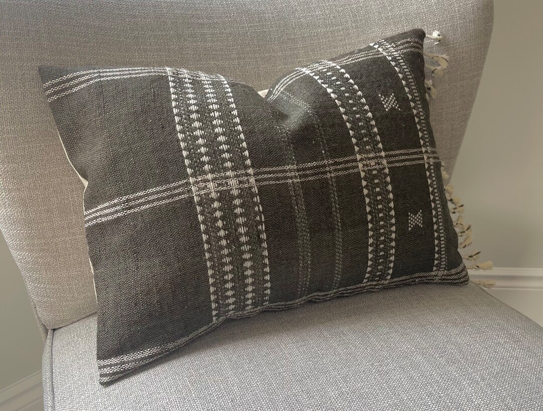 VARUN || Dark Gray Charcoal Gray Pillow Vintage Indian Wool Pillow W ...