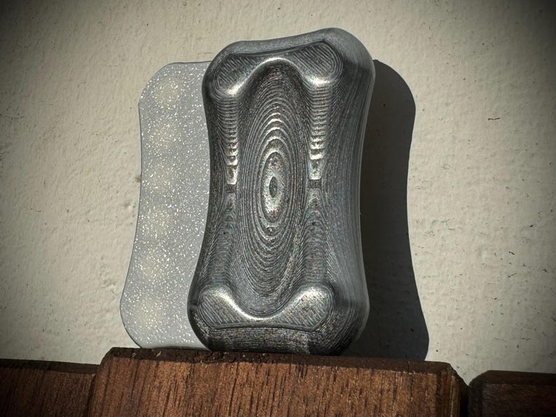 Giger - 5 Click Magnetic Fidget Slider/ Worry Stone With Damascus ...
