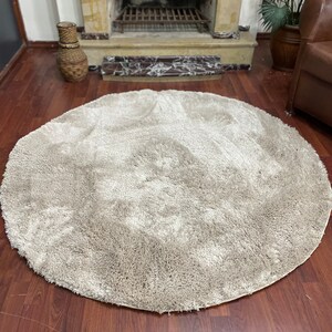Round Beige Carpet, Super Soft Shaggy Rug, Gentle Touch Fluffy Carpet ...