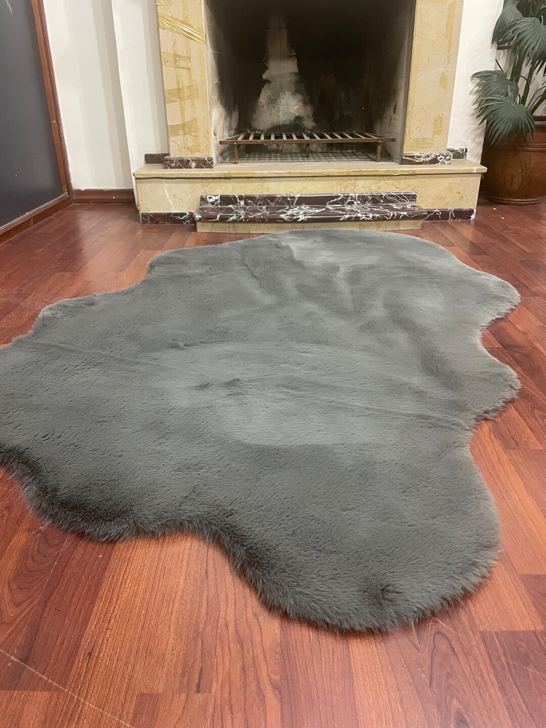 Fur Plush Rug - Add Warmth and Elegance With This Soft and Fluffy ...
