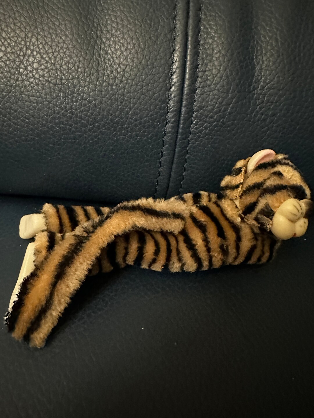 Vintage - Tiger Hugger - Clip on - Novelty Piece - Etsy
