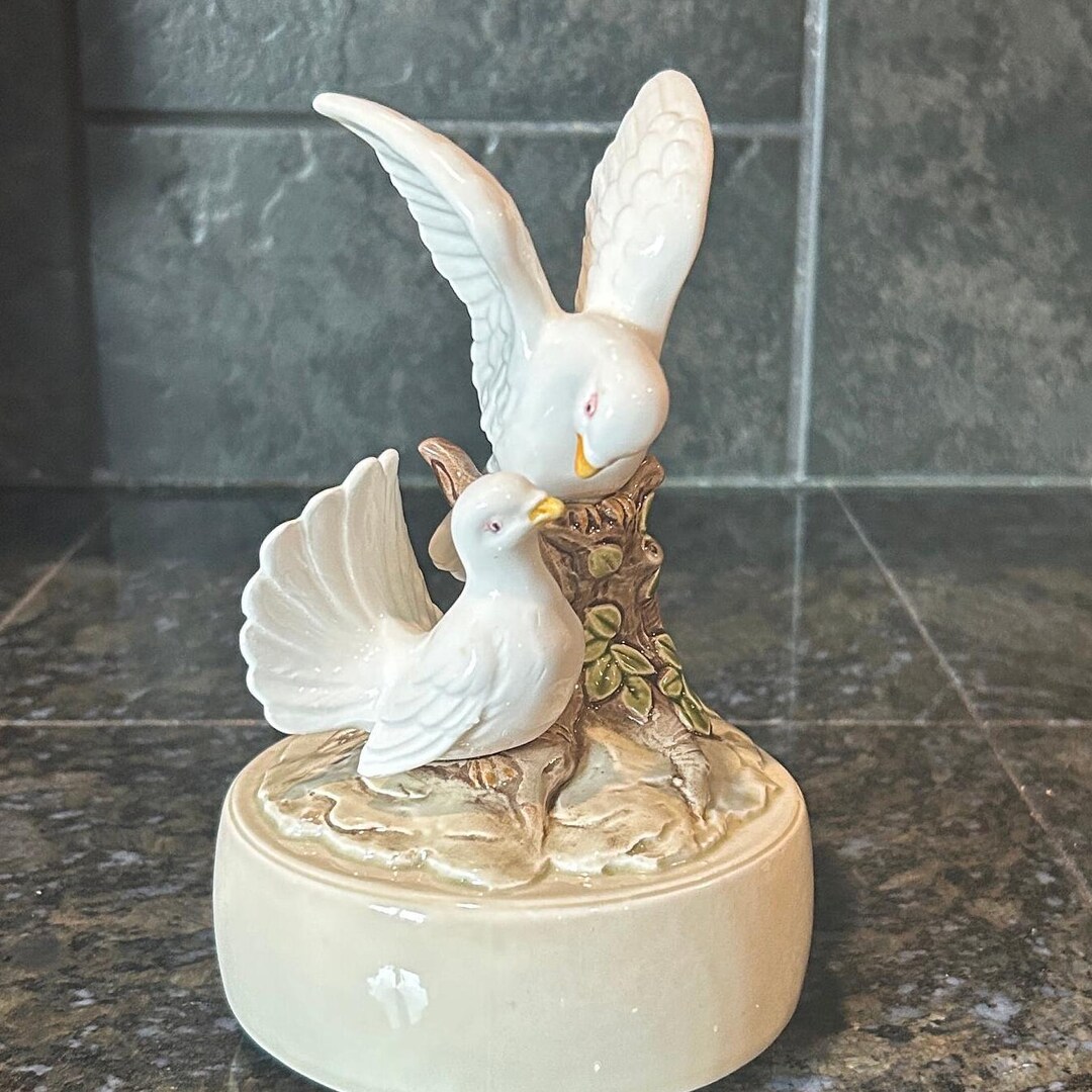 1979 Otagiri Dove Music Box Rotates'beautiful Dreamer'7 1/2x4 1/2 ...
