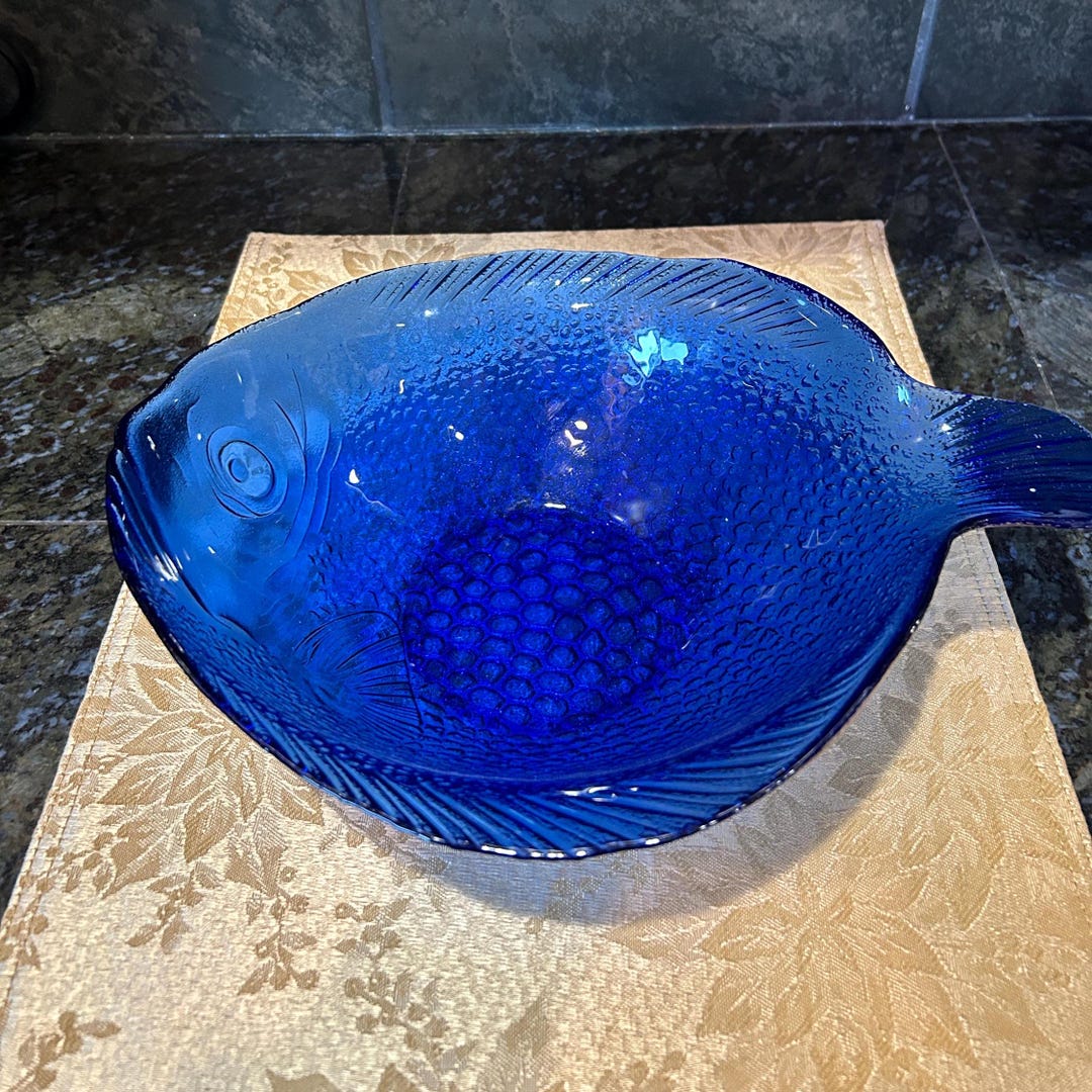 Arcoroc Cobalt Blue Fish Bowl-12"x9"x4.5"-textured Finish,fish Shaped ...