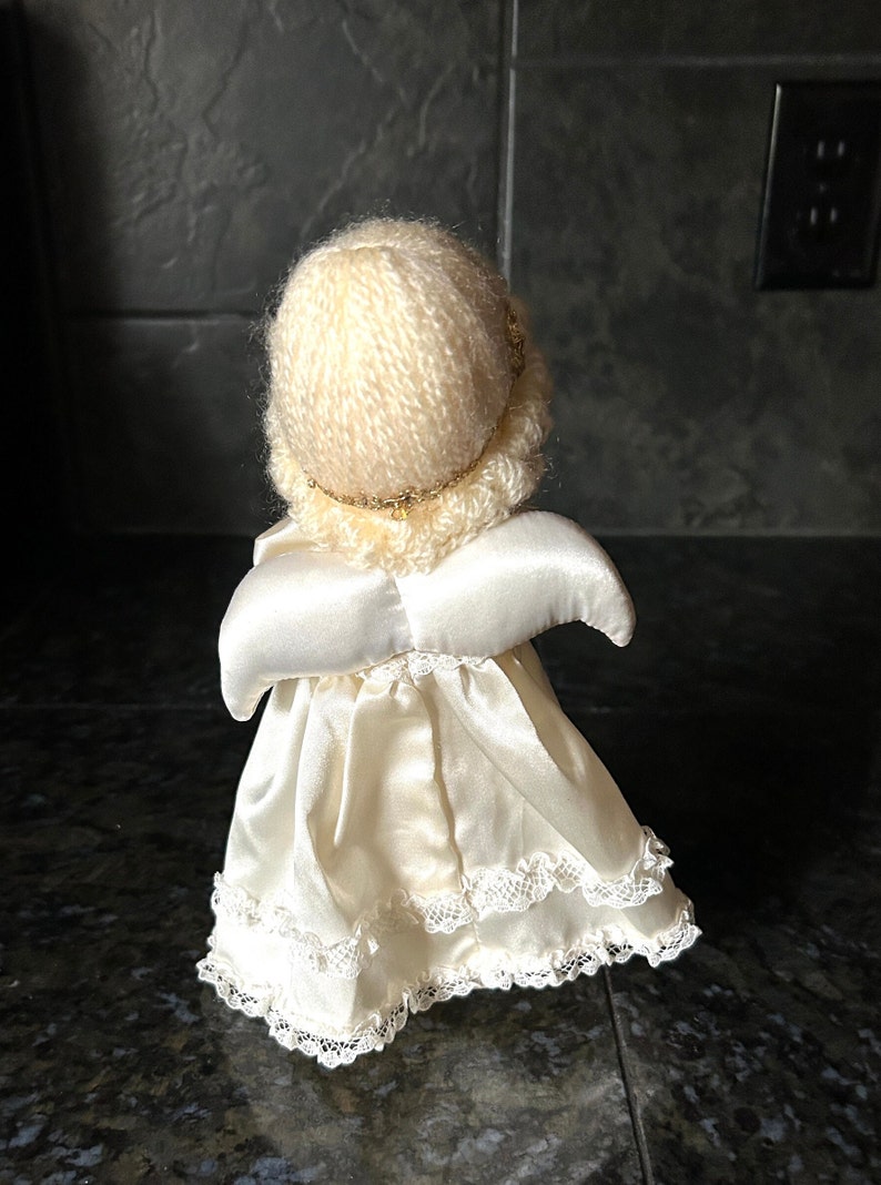 Russ Berrie & Co. Angel Tree Topper 9 Satin Dress With Yarn Hair,retro ...