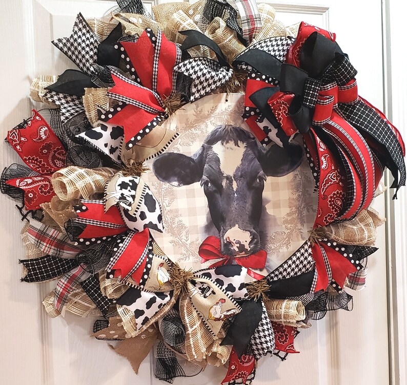 Cow Wreath Farmhouse Wreath With a Cow Cow Farmhouse Wreath - Etsy