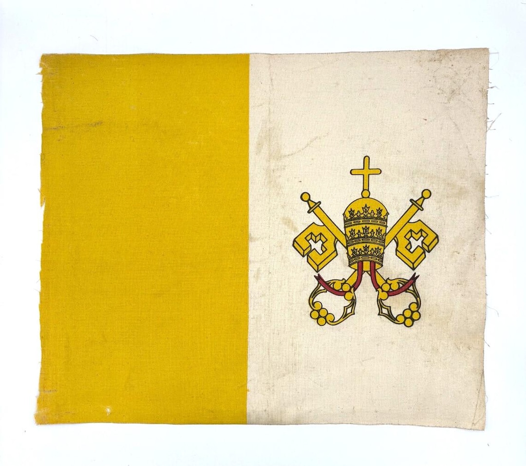 Vintage 1940s Vatican Catholic Linen Flag Parade Banner 14"x12" - Etsy