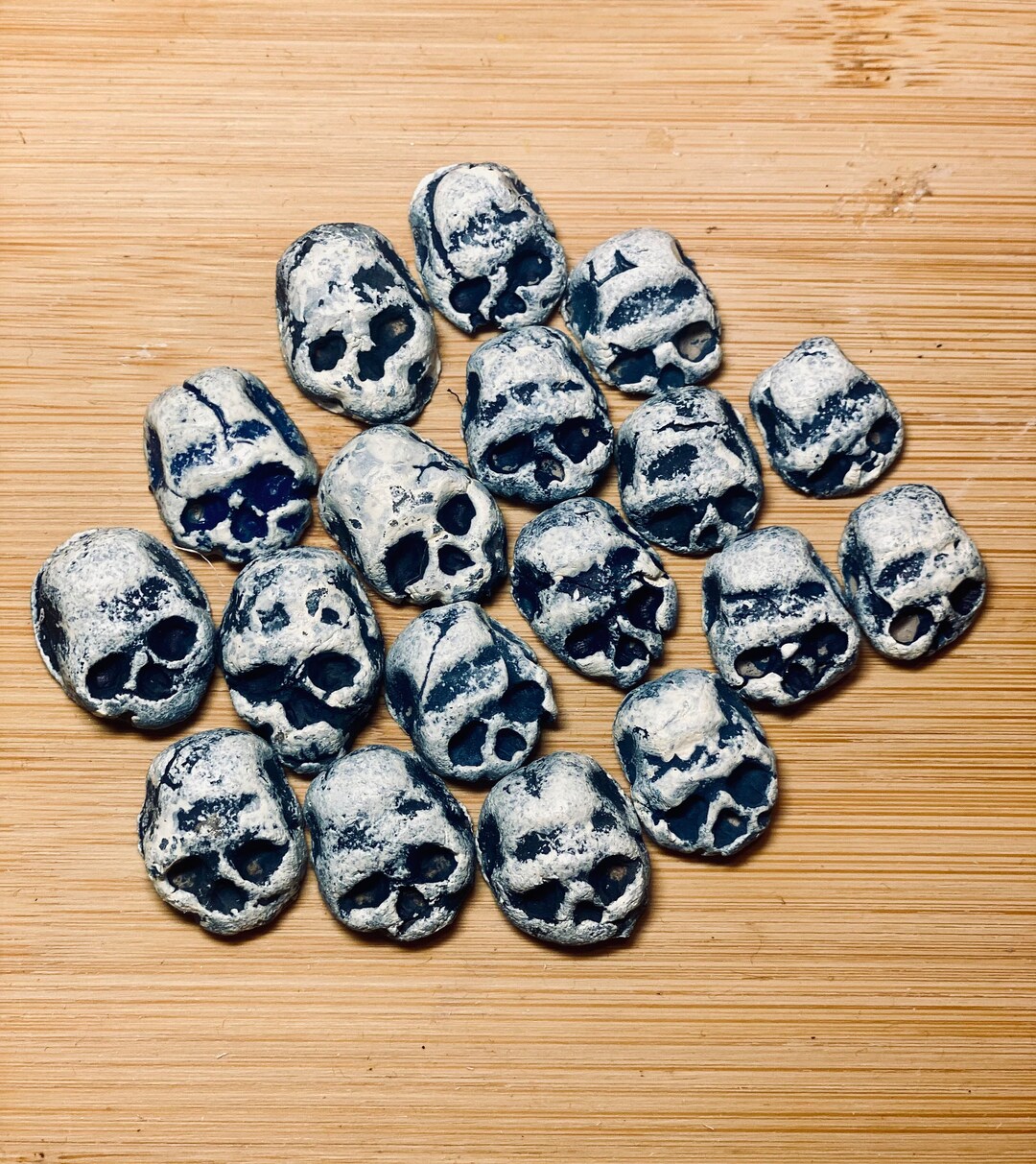 Mini Skulls - Etsy
