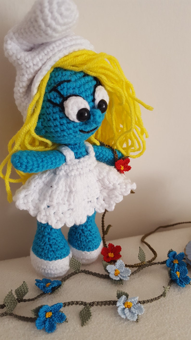 Smurfette, Crochet Doll, Smurfs, Cartoon Characters, Easy Patterns, Fun ...