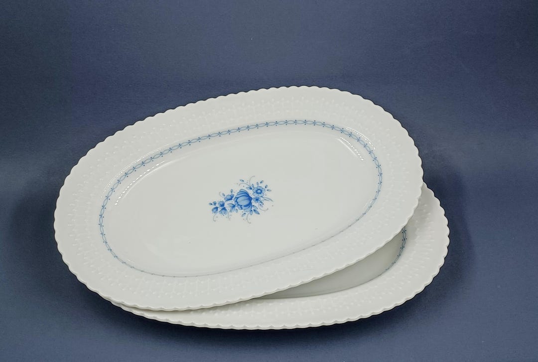 Scherzer Two Small Oval Dishes White Porcelain With Blue Flowers ...