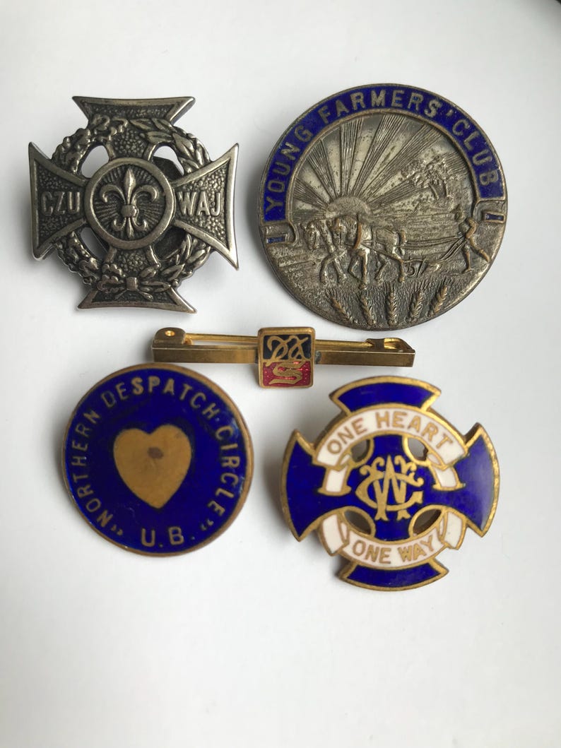 Vintage Set C-clasp Enamel Badges by the Wesley Guild. Antique 5 Pins ...