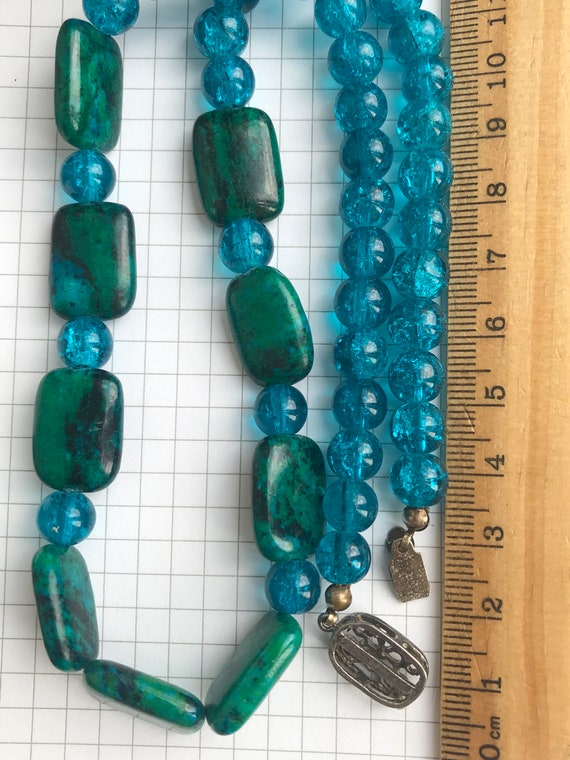 Vintage jewelry set: turquoise bead necklace and stud… - Gem