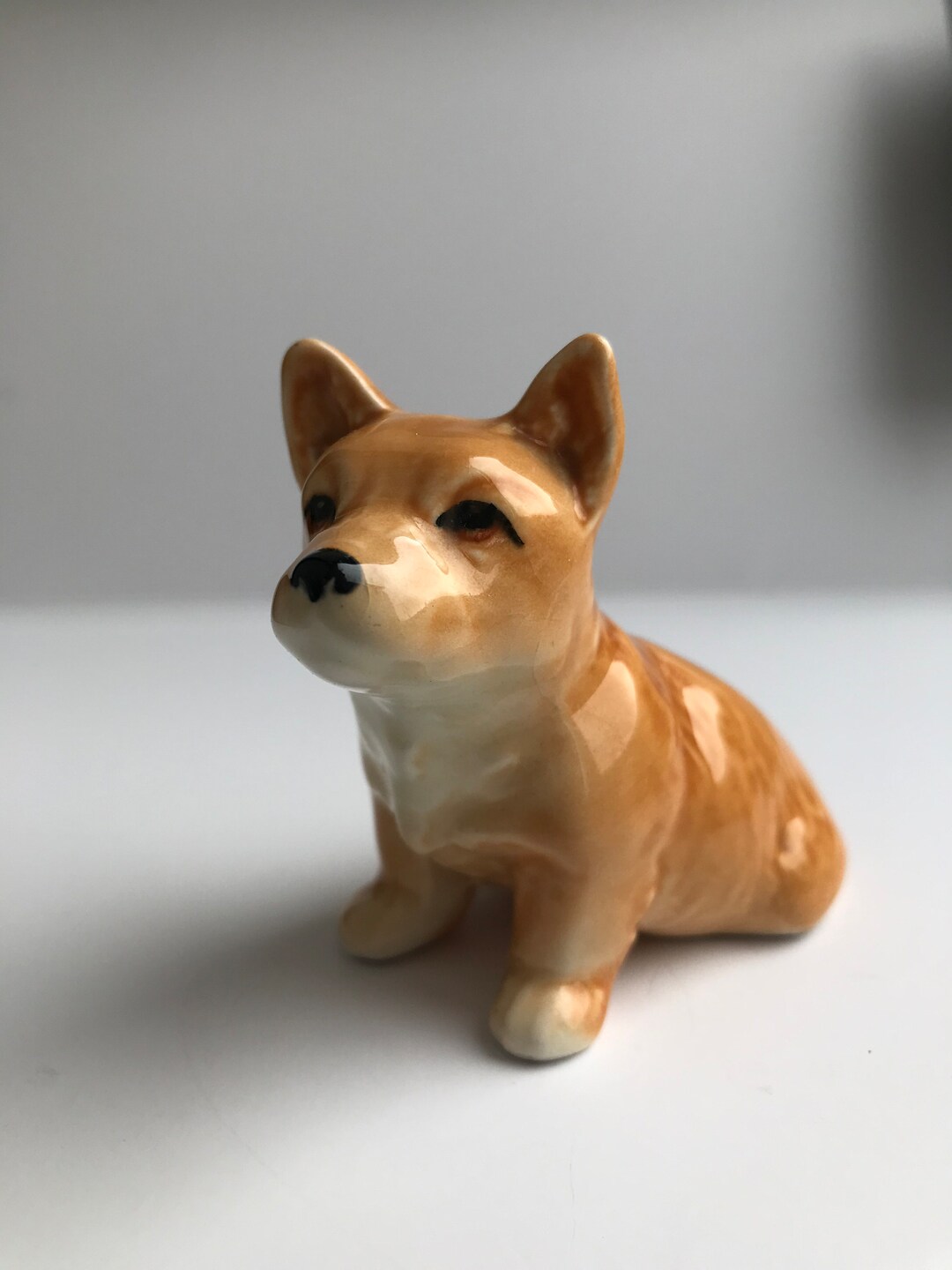 Vintage Corgi Dog Porcelain Figurine. Small Figurine Welsh Corgi Puppy ...