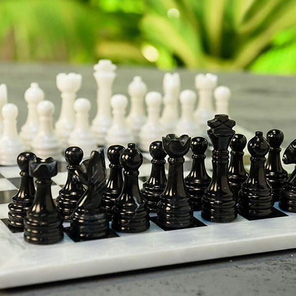 Antique Chess Set - Etsy