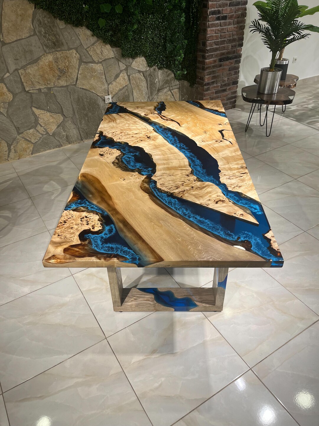Blue Epoxy Mappa Burl Resin Table, Blue Transparent Epoxy Dining Table ...