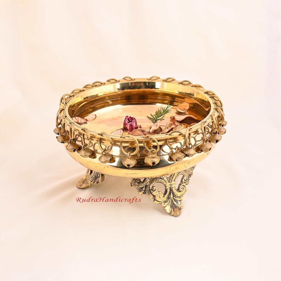 Handmade Decorative Brass Urli , Bowl for Flowers and Candles Floating ...