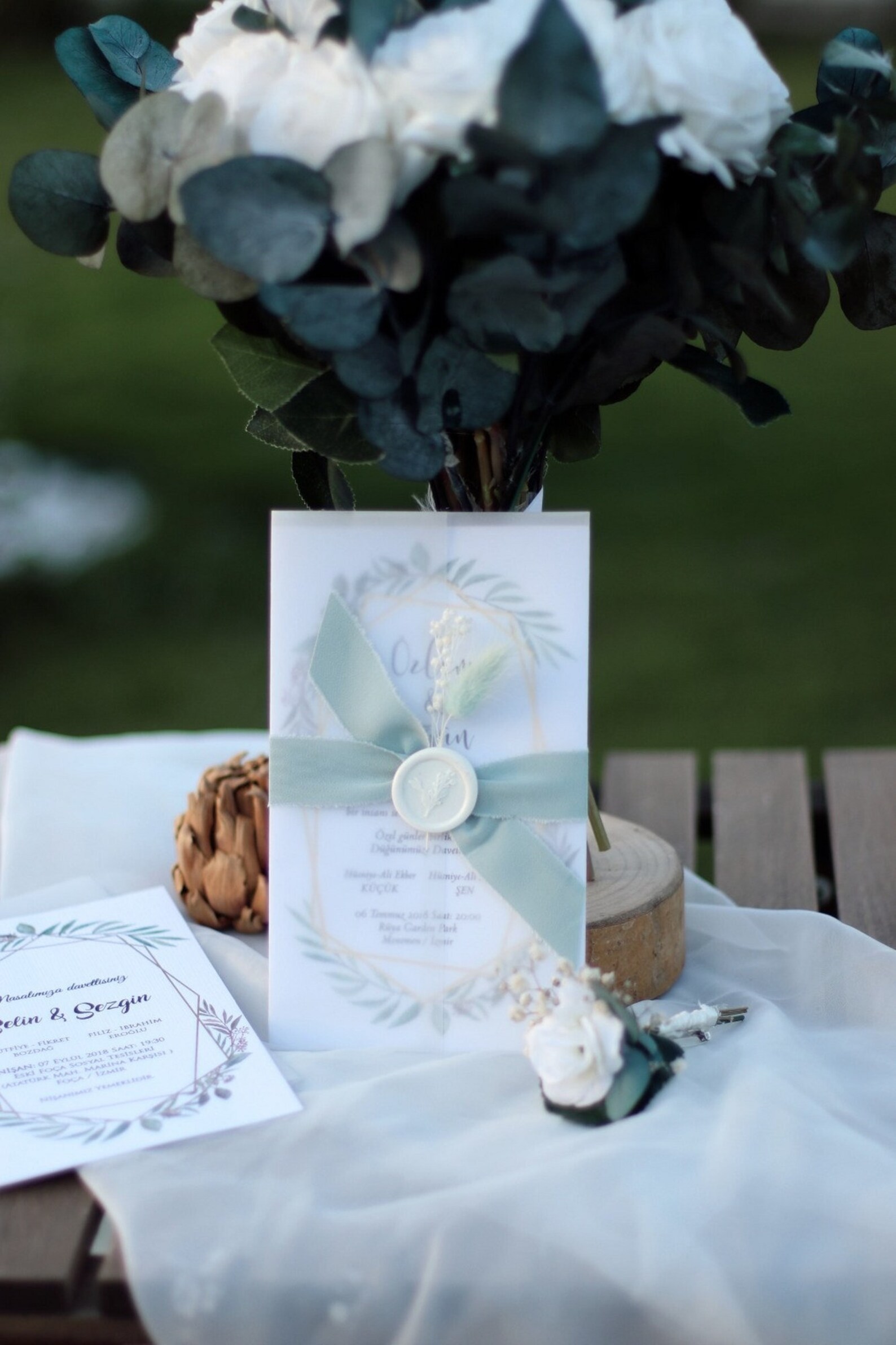 Tracing Paper Wedding Invitation, Sealed Enveloped Simple Wedding ...