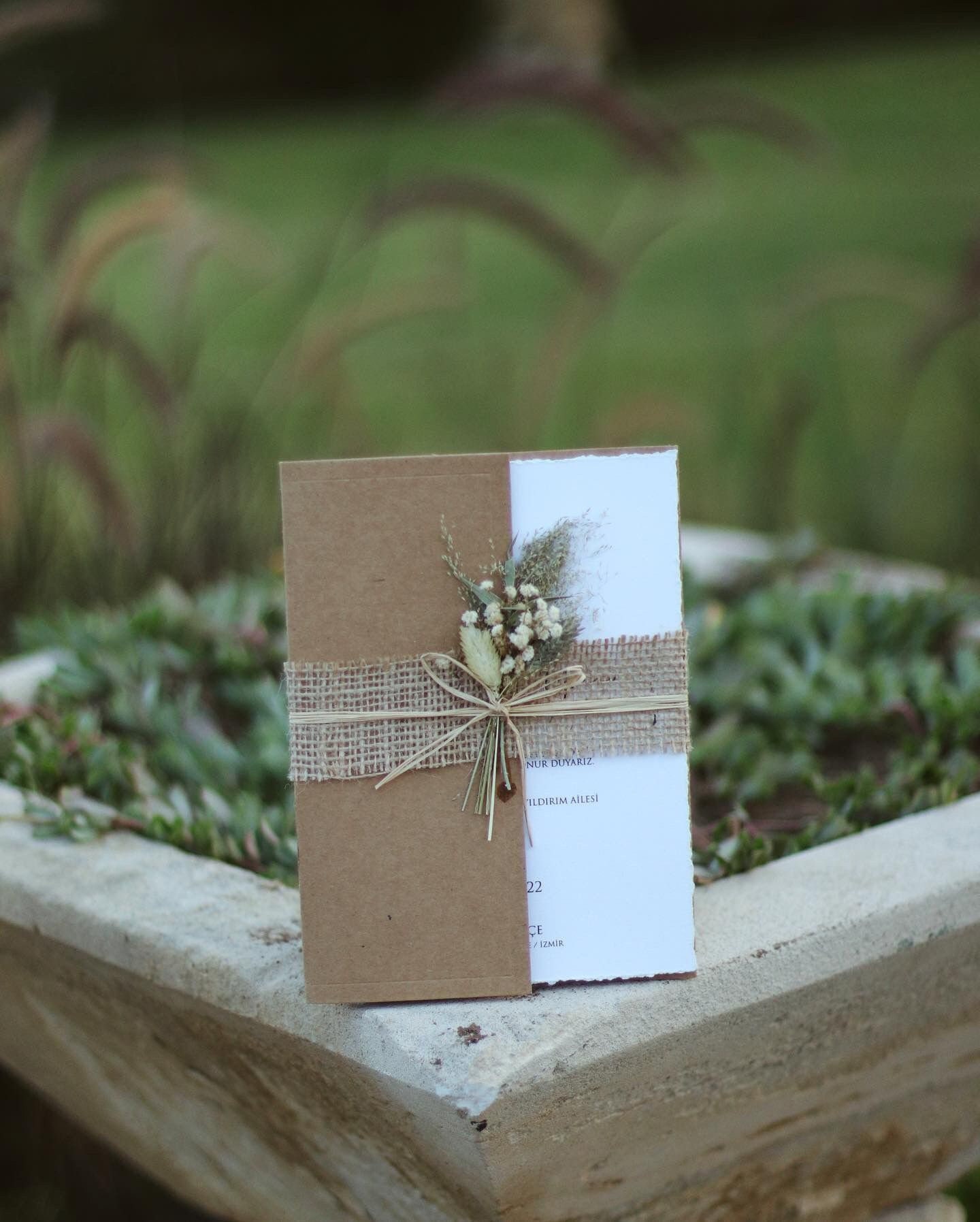 Craft Paper Envelope, Floral Wedding Invitation, Simple Wedding ...