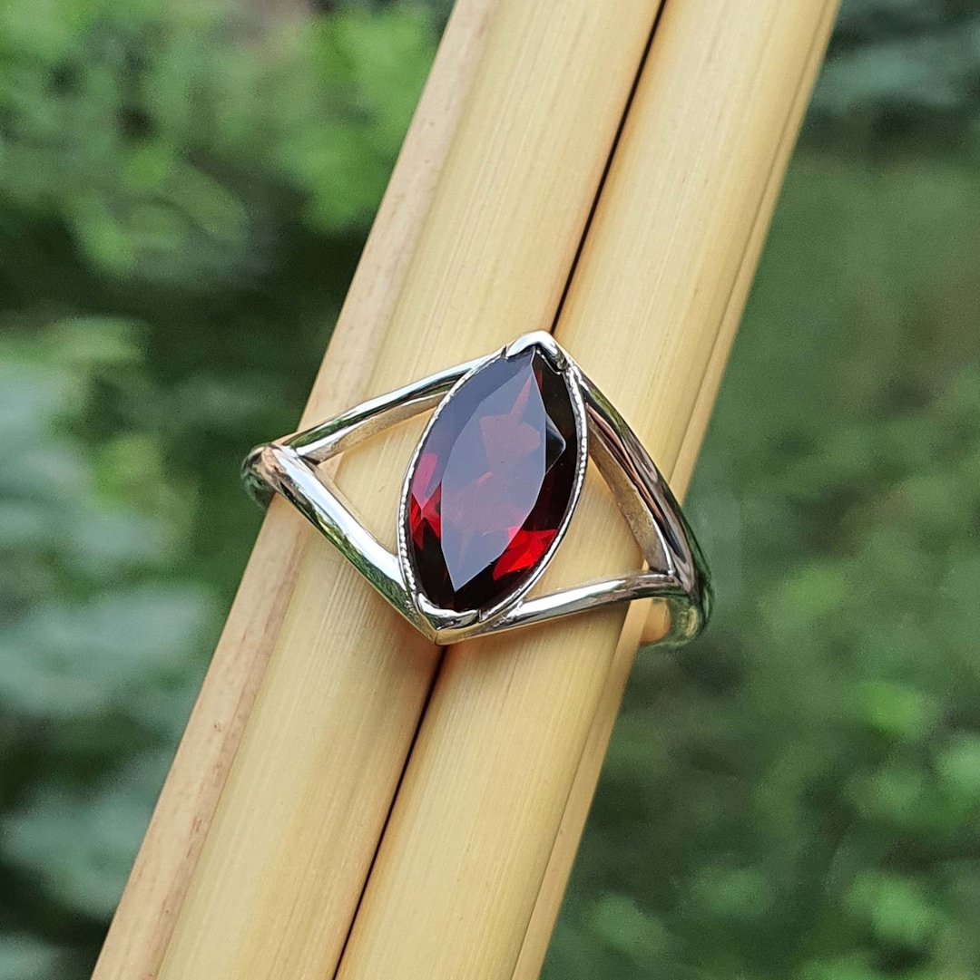 Marquise Garnet Ring | Birthstone Ring | Engagement Ring | Gift for Her ...