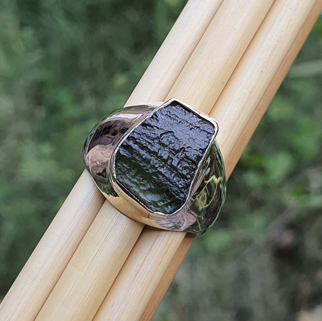 Raw Moldavite Ring Men | Wide Band | Moldavite Rough Ring | Raw Stone ...