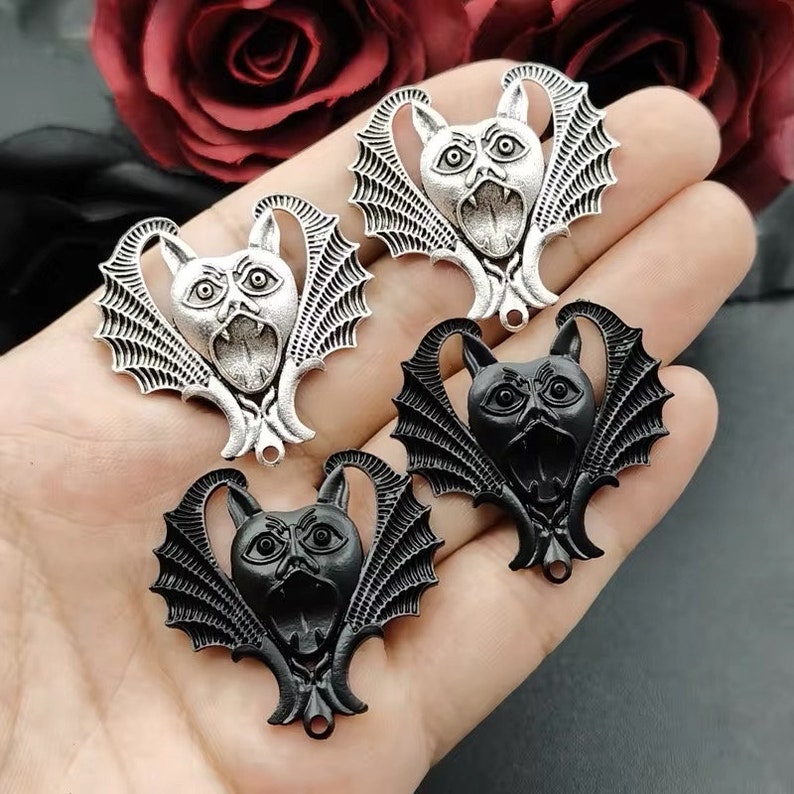 8pcs Goth Screaming Gargoyles Bat Wing Pendant, DIY Earrings, Necklace ...