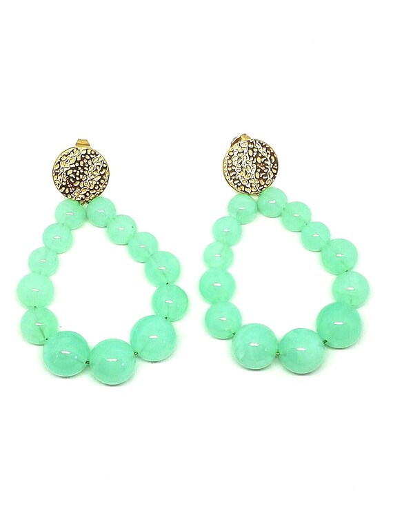 Light green color earrings store