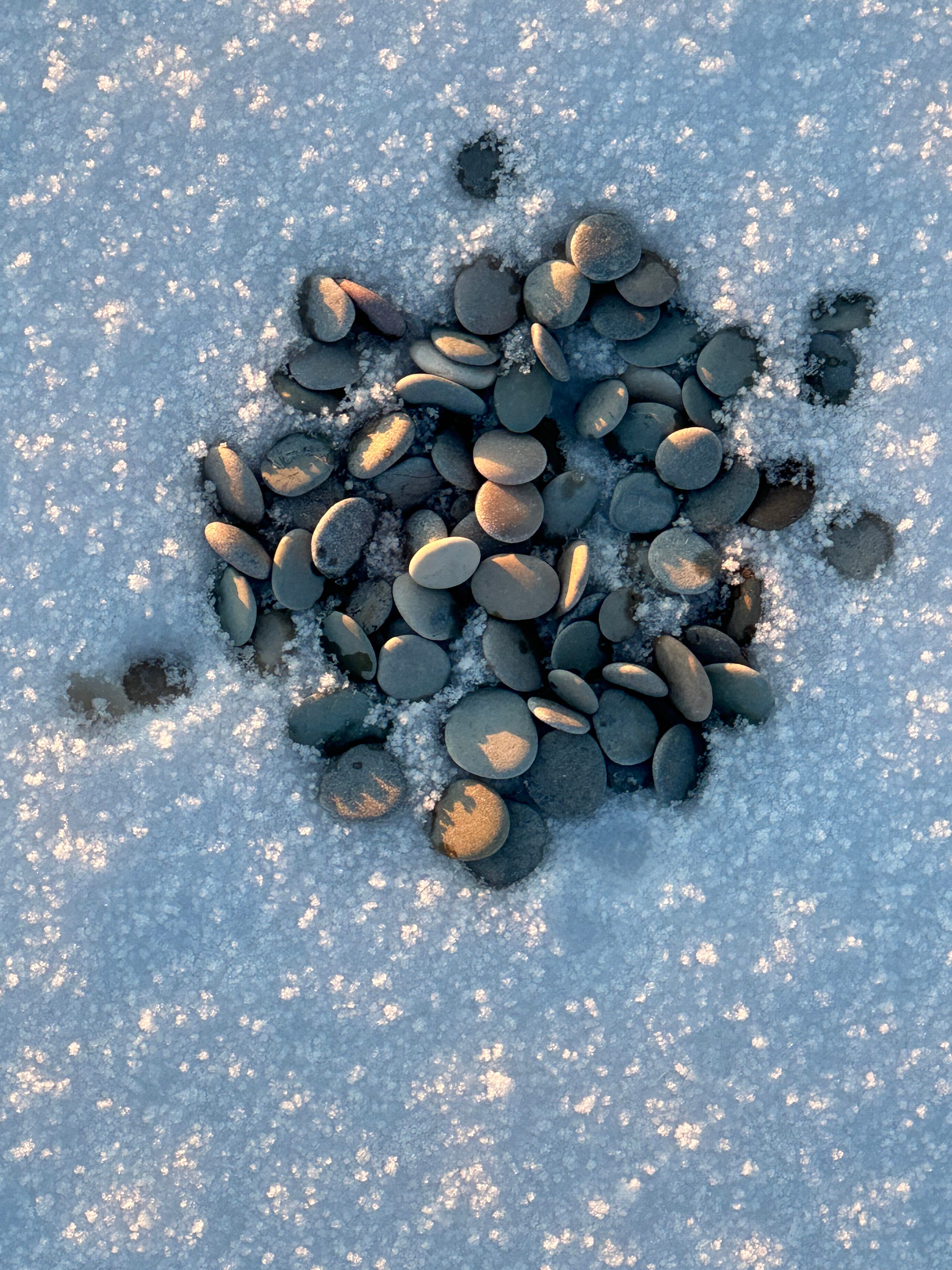 Small Rock. 250 Tiny Sea Pebbles . Ideas for Jewellery Craft. Jewelery ...