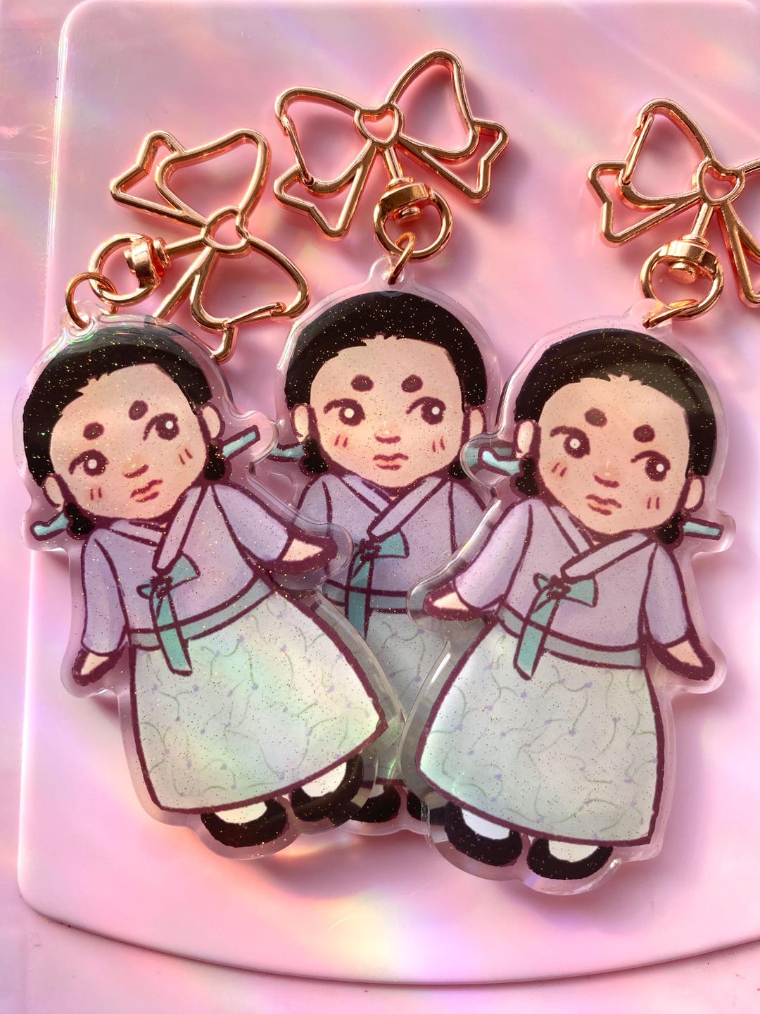 Chaewon Korean Hanbok Keychain: Sparkly Acrylic Charm (3.5") - Etsy