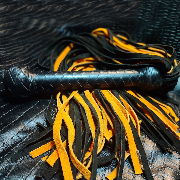 Leather Flogger - Etsy
