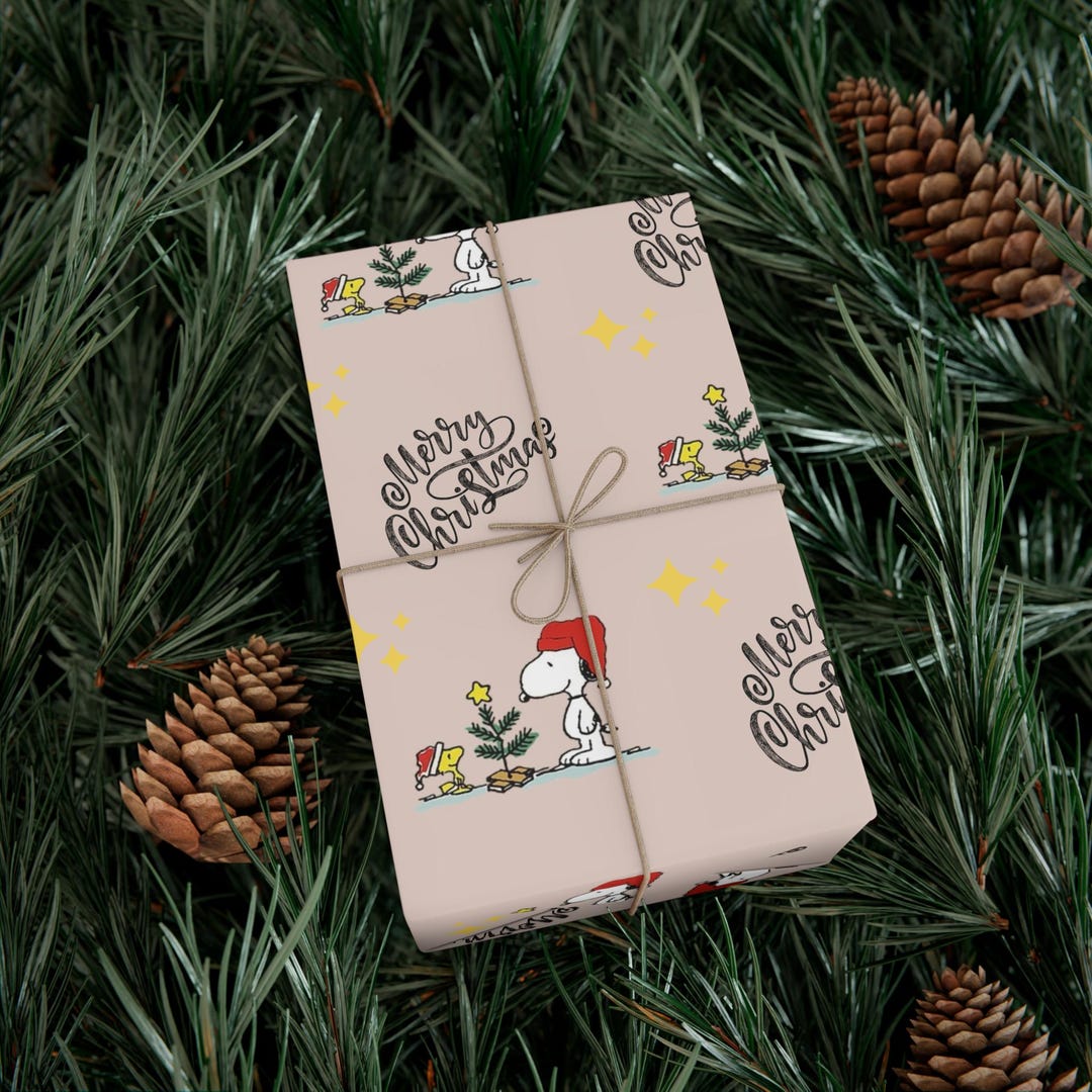 Snoopy Christmas Gift Wrap Papers for Kids, Peanuts Cartoon Holiday ...