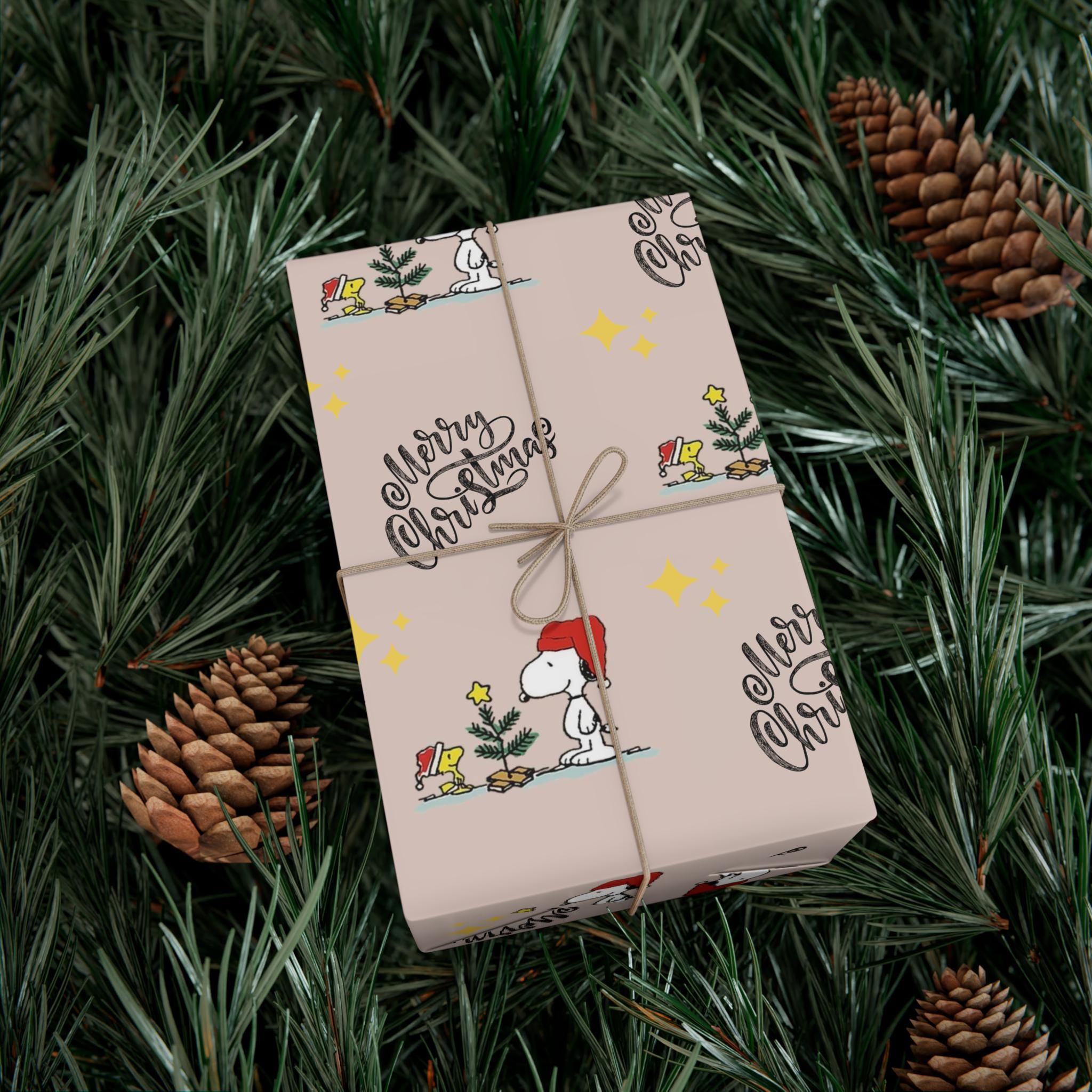 Snoopy Christmas Gift Wrap Papers for Kids, Peanuts Cartoon Holiday ...