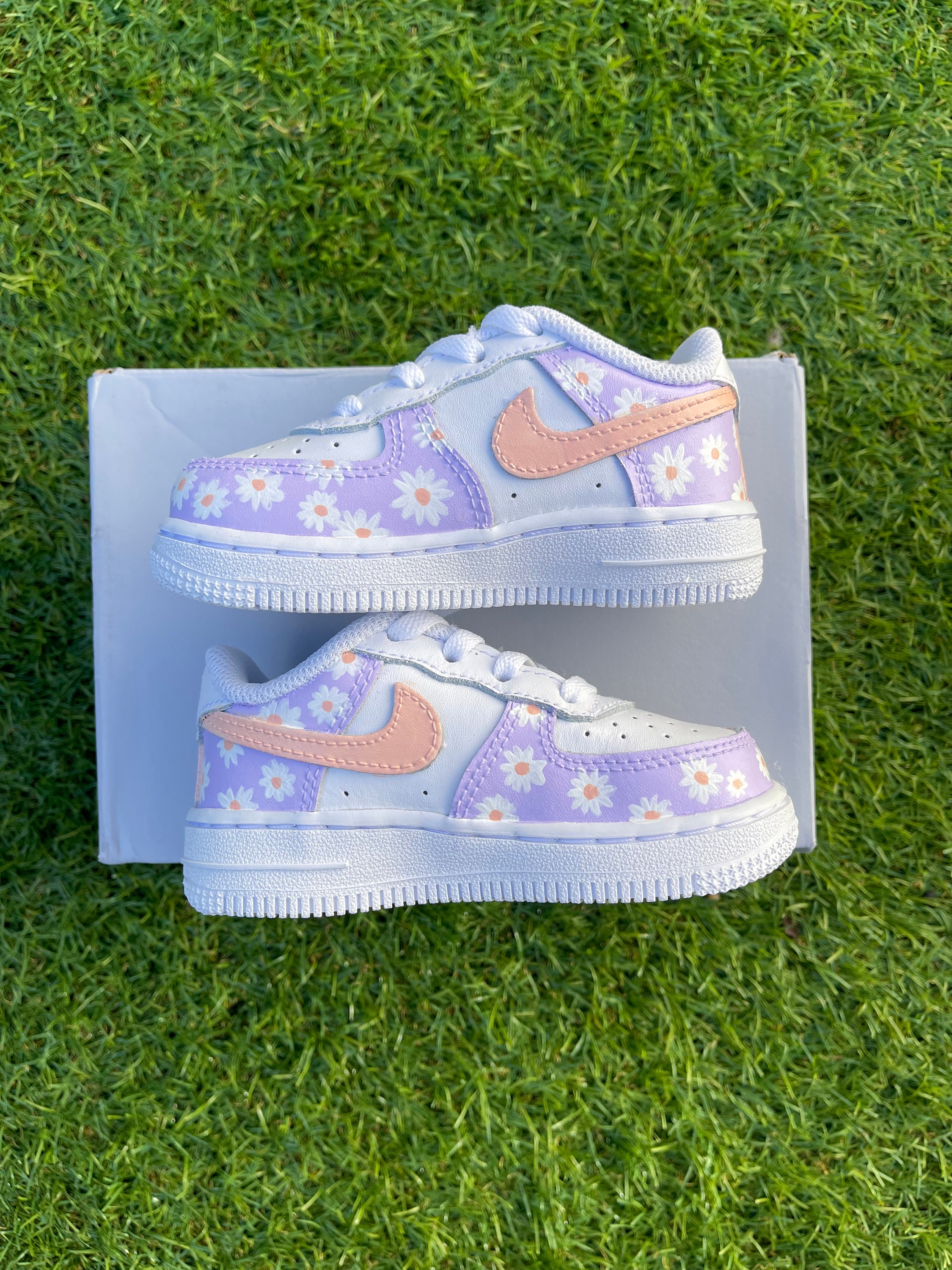 Daisy Custom Hand Painted Toddler/infant Nike Air Force 1 Sneakers - Etsy